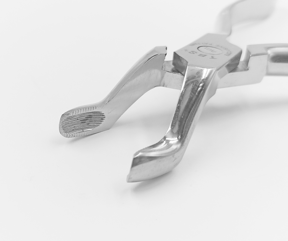 Forceps 10S de extracción para molares superiores en LALEO