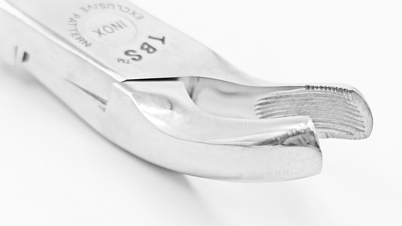 Forceps 24 de extracción para molares inferiores. en LALEO